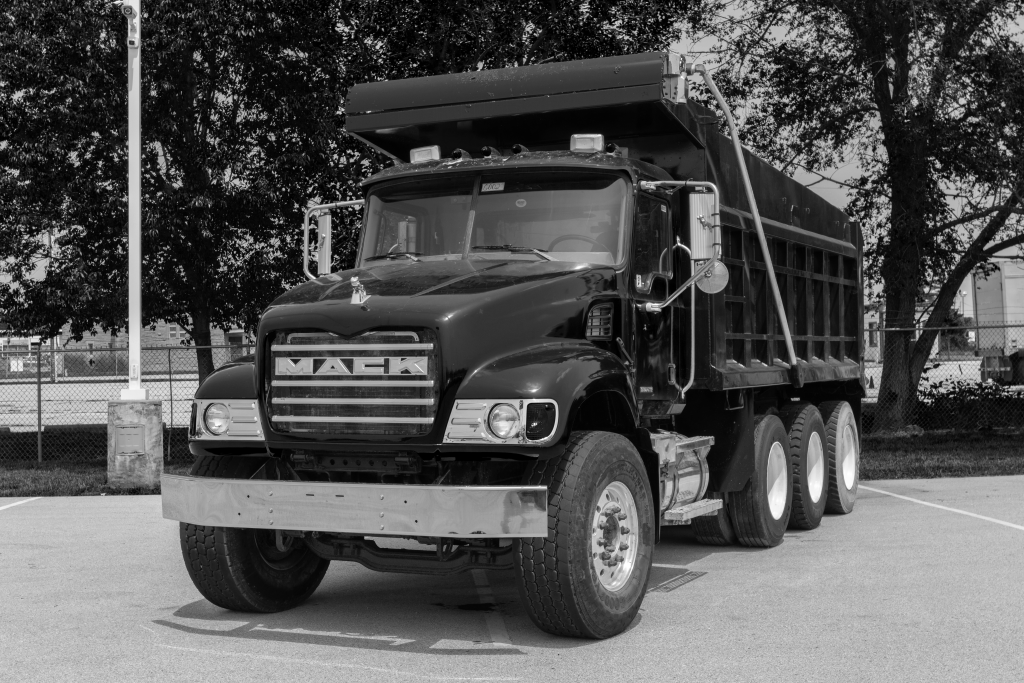 Mack - Blackwater Diesel